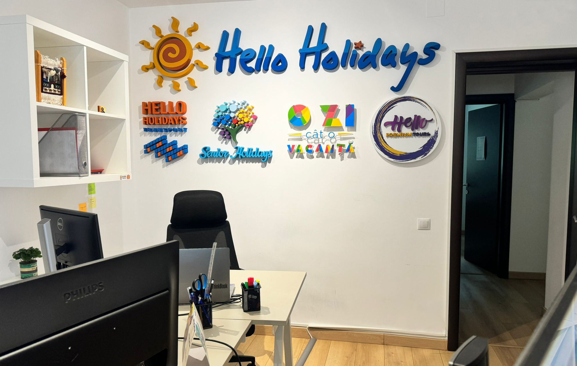 Contact | Agentia de Turism Hello Holidays
